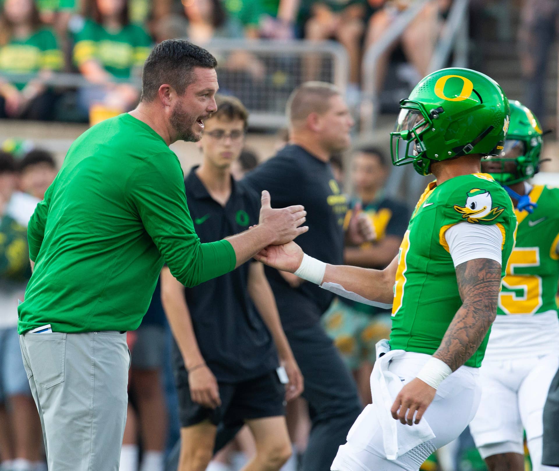 Oregon Emerging as Top Destination for Nation’s Elite Quarterbacks ...