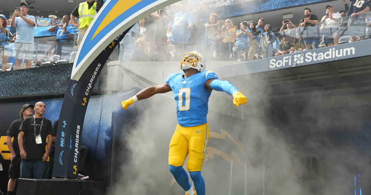 NFL Analysts Predict Young Chargers Defender Will Be a Superstar in ...