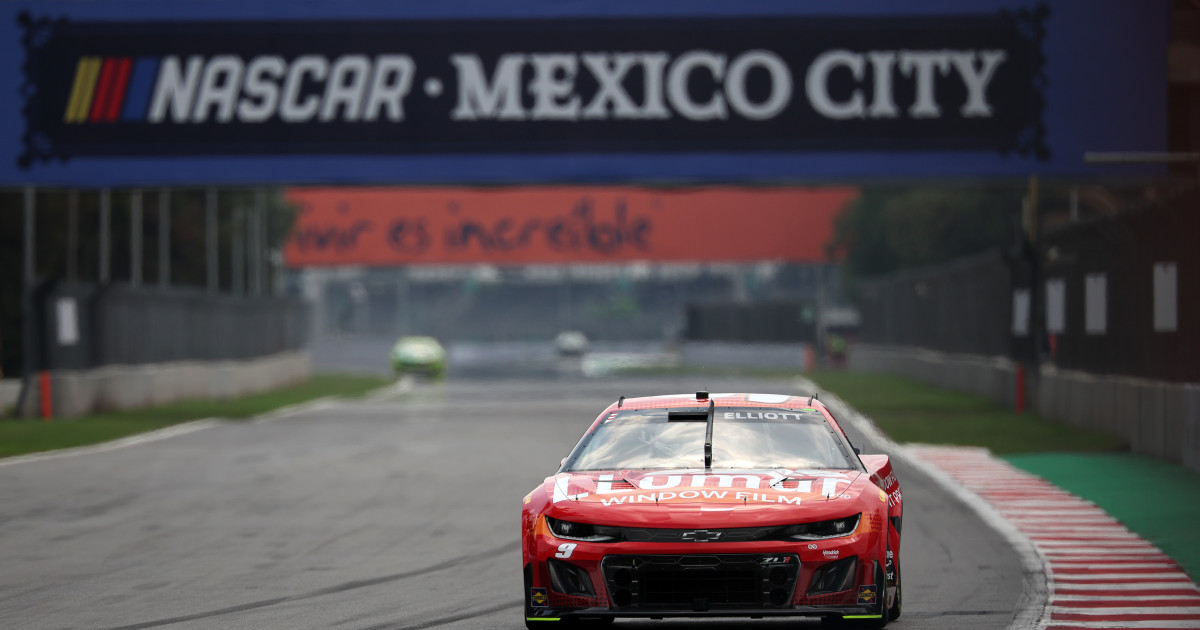 Chase Elliott Warns Things Could Get Rough in Mexico - Athlon Sports