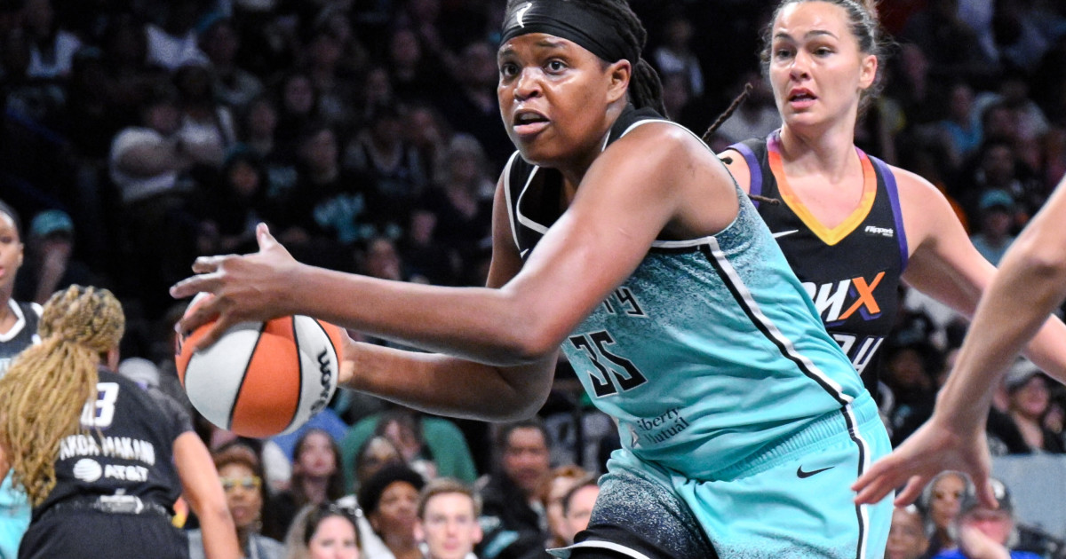 Liberty Teammate Gives Surprising Update on Jonquel Jones After Scary ...