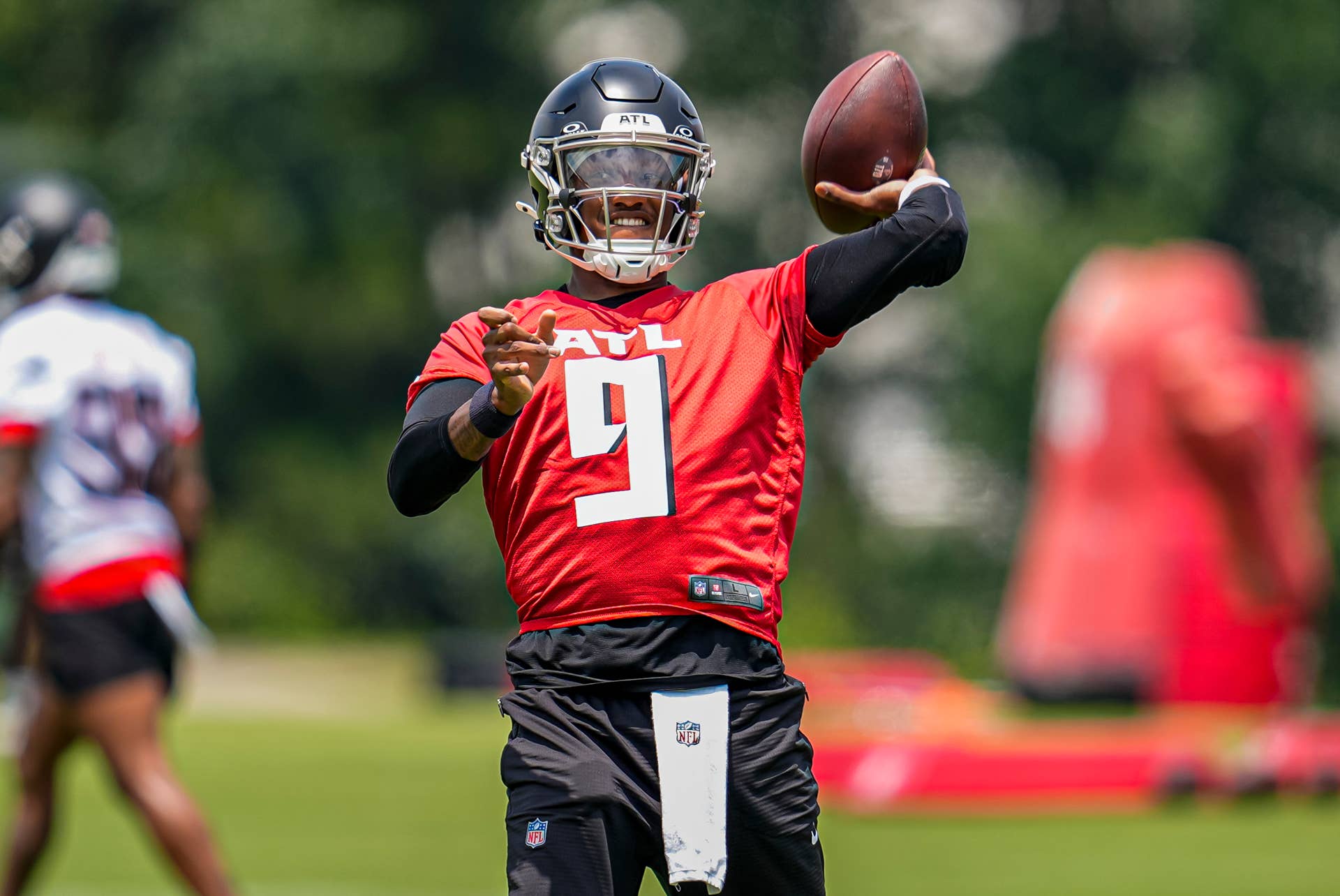 Left Handed Like Vick, Pocket Presence Like Ryan, How Far Can Michael ...