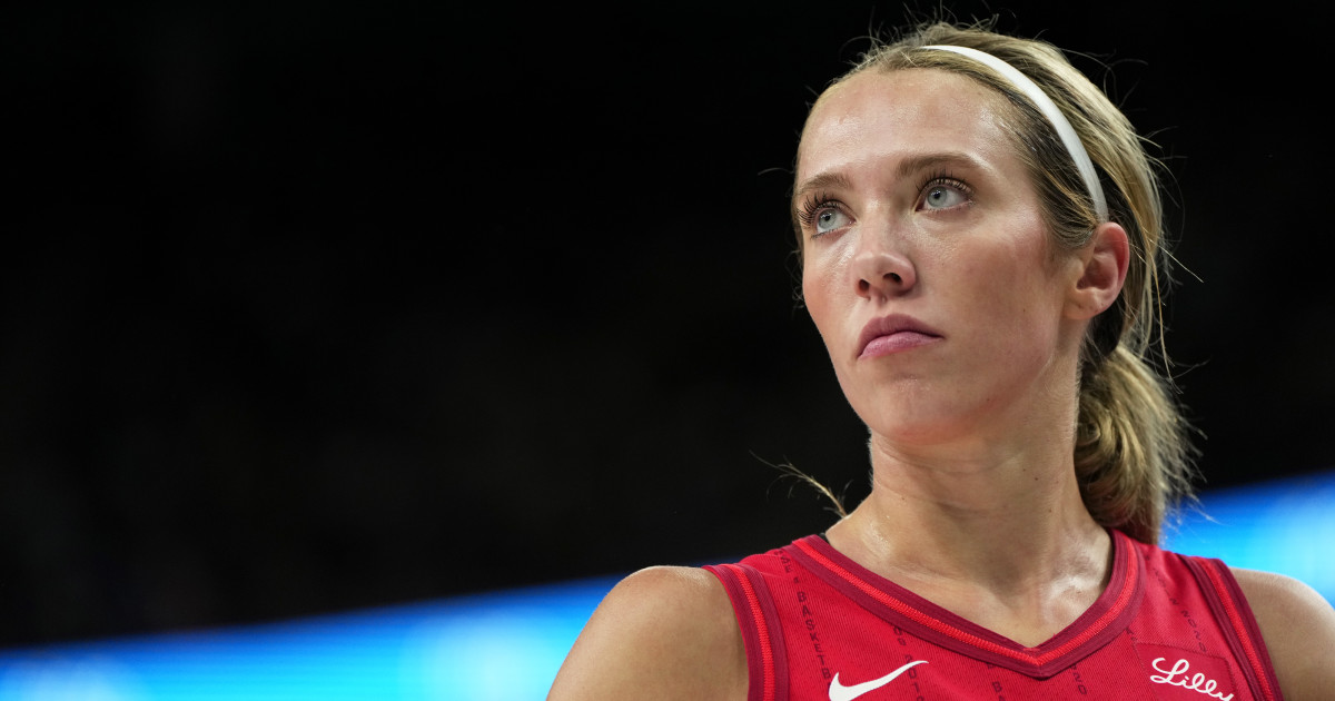 Lexie Hull Leaves Game Within Minutes After Scary Collision Against ...