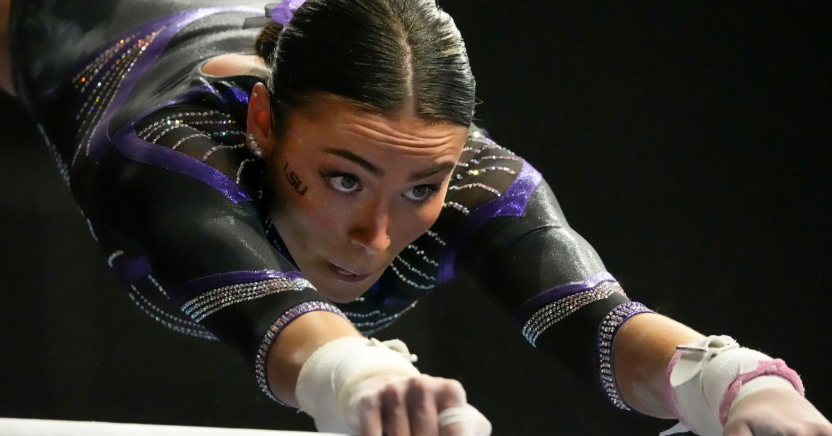 LSU Star Gymnast Announces Return to Baton Rouge for Another Year ...