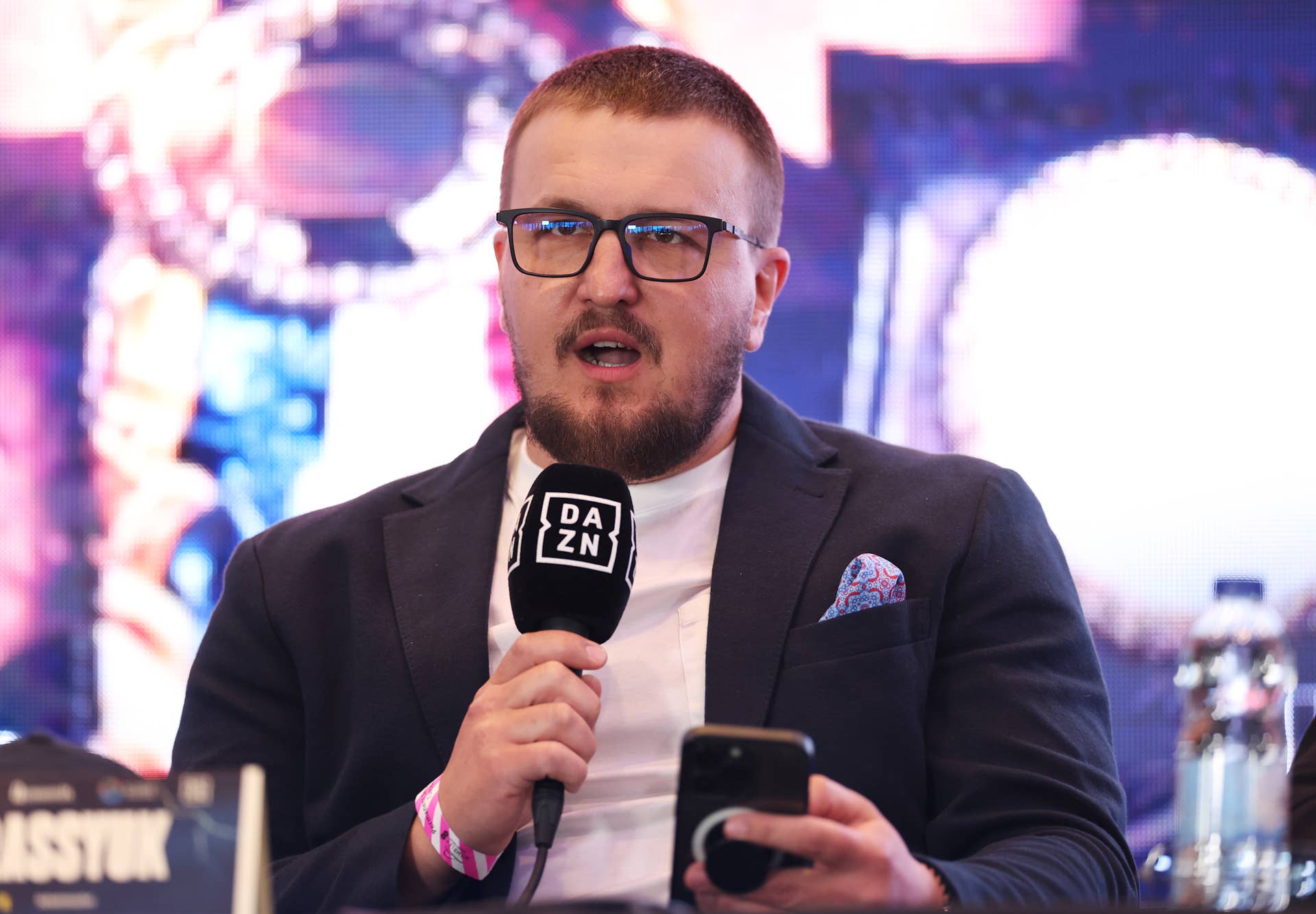 Usyk’s Promoter Departing Will Only Benefit Dubois - Athlon Sports