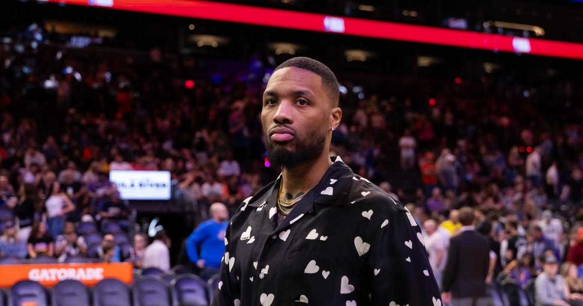 Damian Lillard's Feelings Revealed After Being Waived by Bucks - Athlon ...