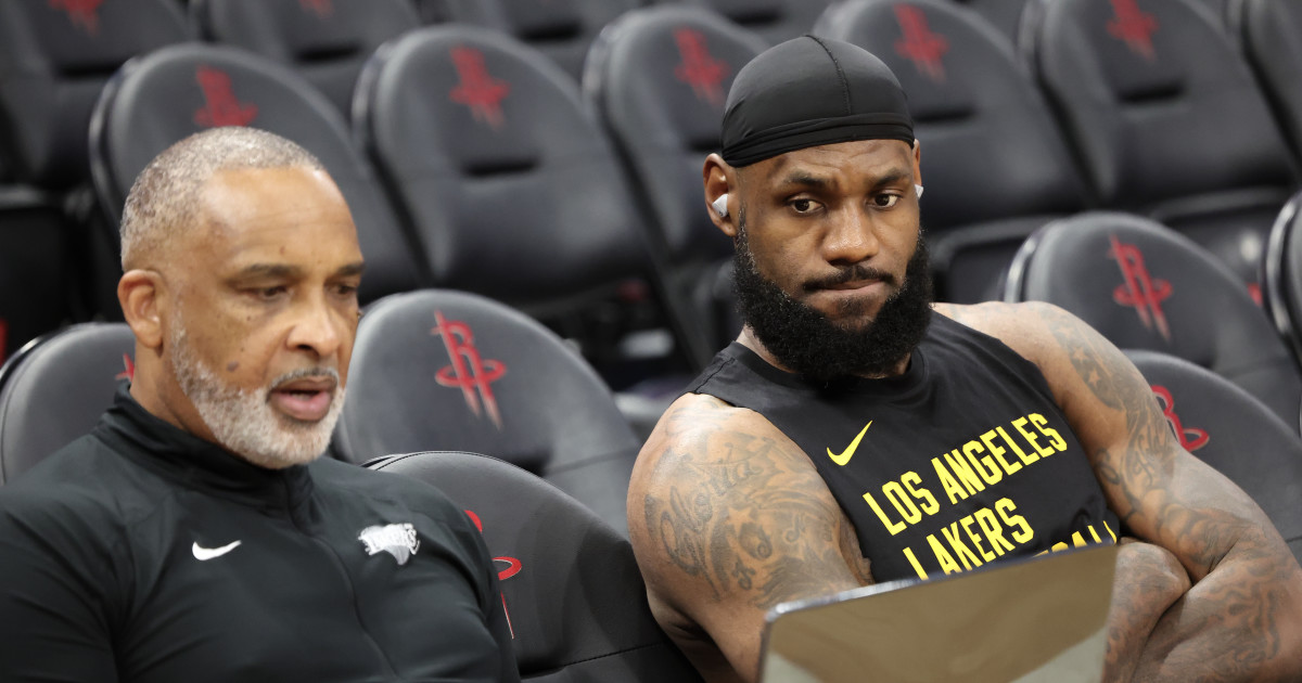 Former Lakers Coach Joins Mavericks After LeBron James Report - Athlon ...