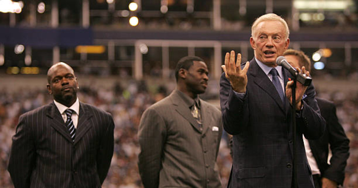 Michael Irvin Sadly Admits His Beloved Dallas Cowboys Are a TV 'Turn ...