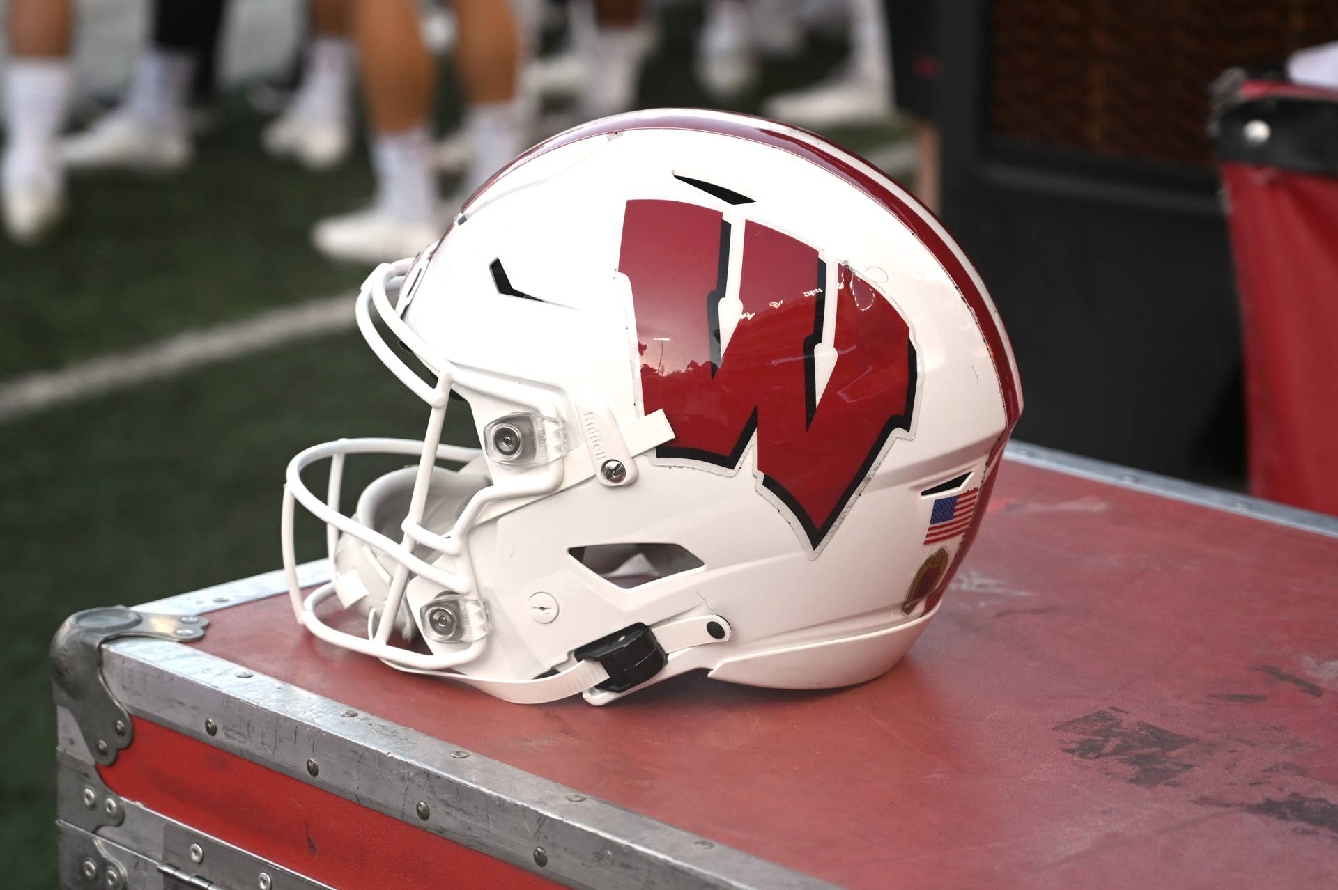 Wisconsin Football Recruiting: Top Commit Carmelow Reed Visiting Ole ...