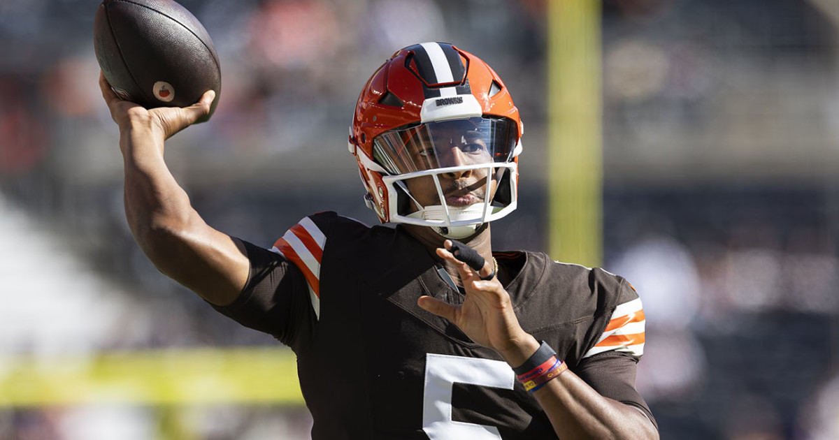 Cleveland Browns Lead Steelers 10-3 at Half in Defensive Battle ...