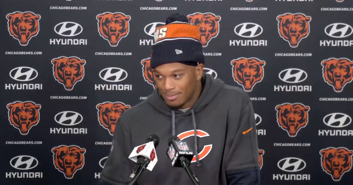 Bears' DJ Moore clears up why he walked off field during play vs. Cardinals - Athlon Sports
