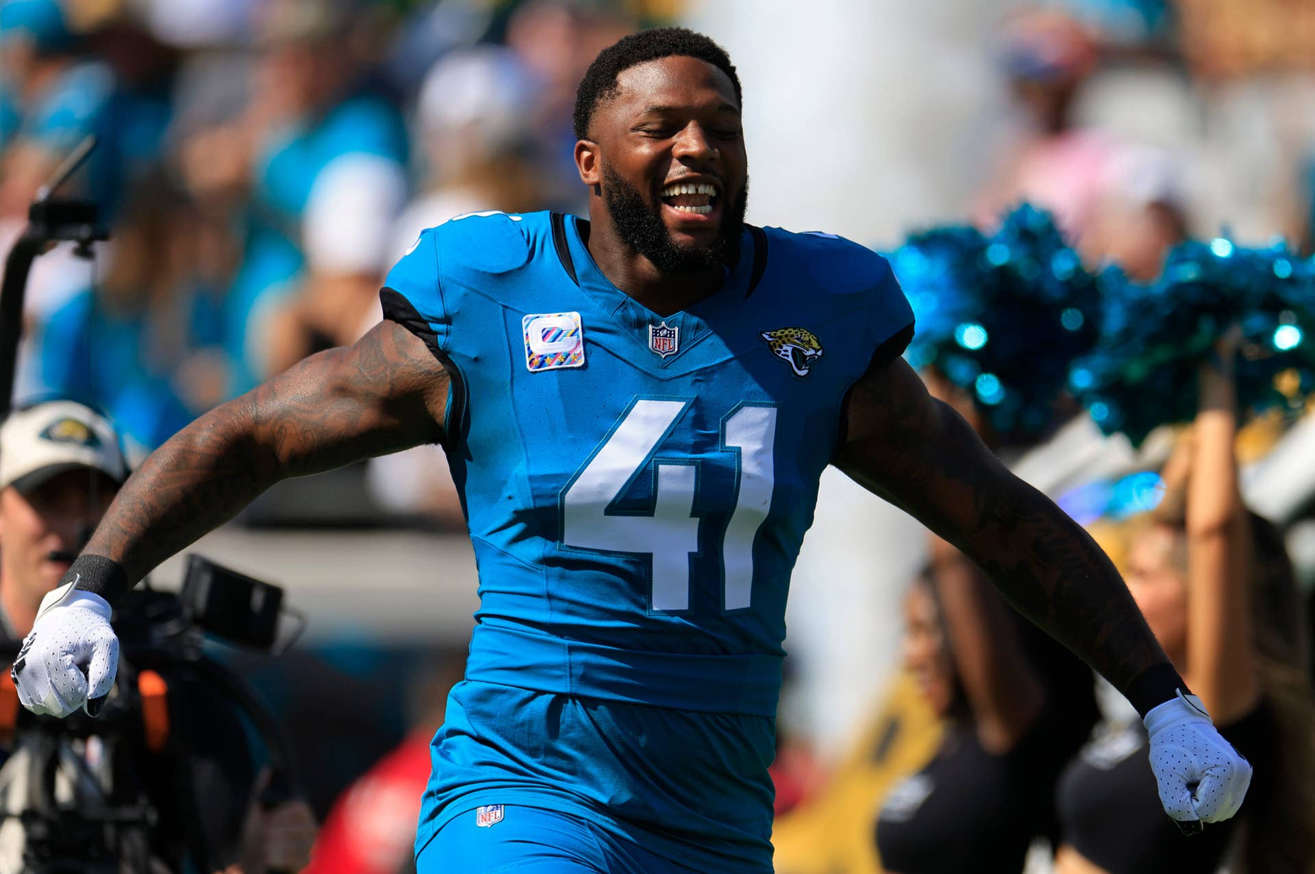 Josh Hines-Allen motivated to face Vikings' Cam Robinson in Week 10 ...