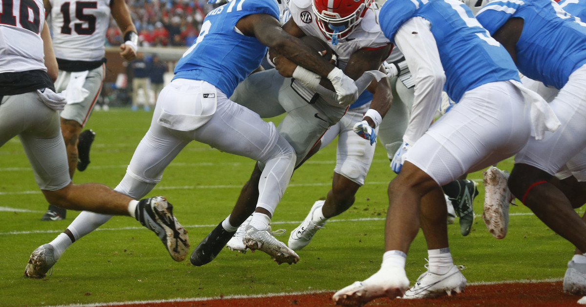 Officials Under Fire For Multiple Blown Calls In Ole Miss-Georgia Game ...