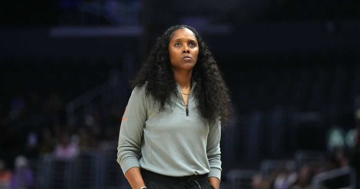 WNBA Team Reportedly Fires Entire Coaching Staff After Playoff Loss ...