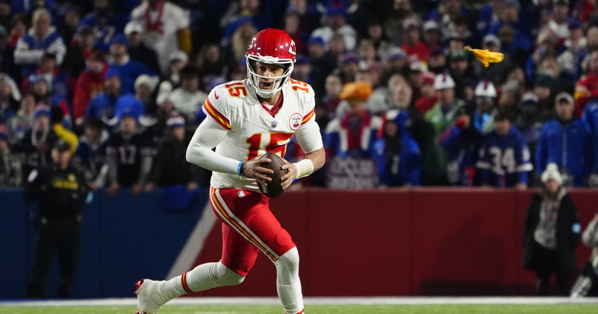 Bills Fans Facing Backlash for Viral Patrick Mahomes Incident - Athlon ...
