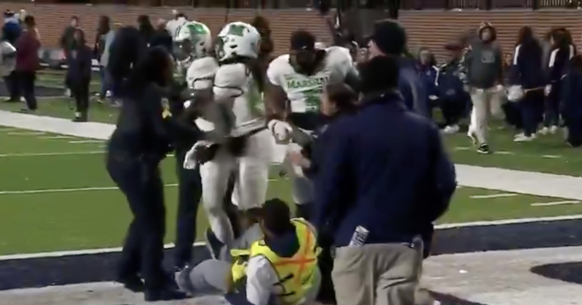 Video Shows Multiple College Football Players in Scuffle With Ball Boy ...