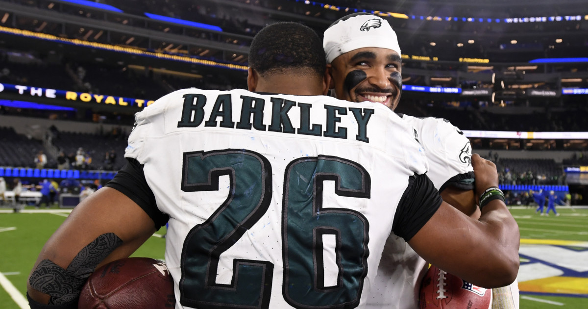 Saquon Barkley Sends Message To Eagles Amid Rushing Record Chase ...