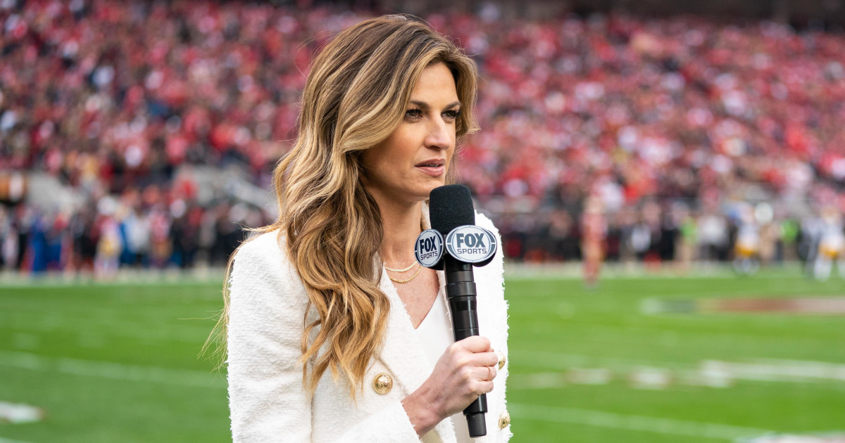 Erin Andrews' Interview With Seahawks QB Sam Darnold Draws Attention ...