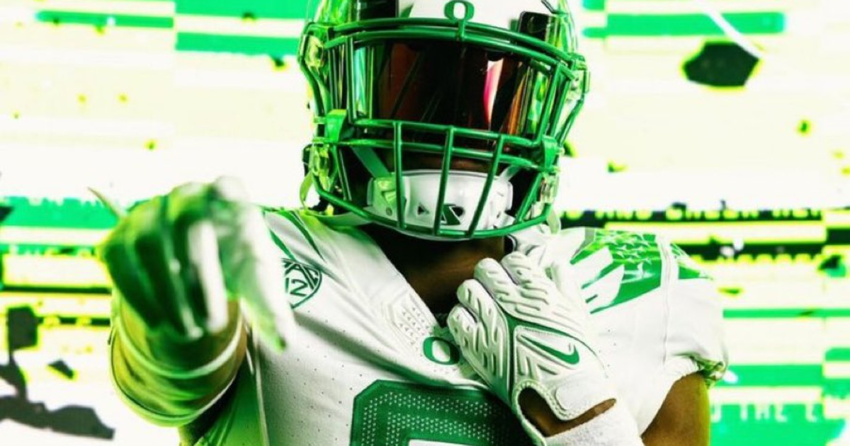Oregon Football Recruiting: 2025 RB/Slot Receiver Dierre Hill Destroys ...