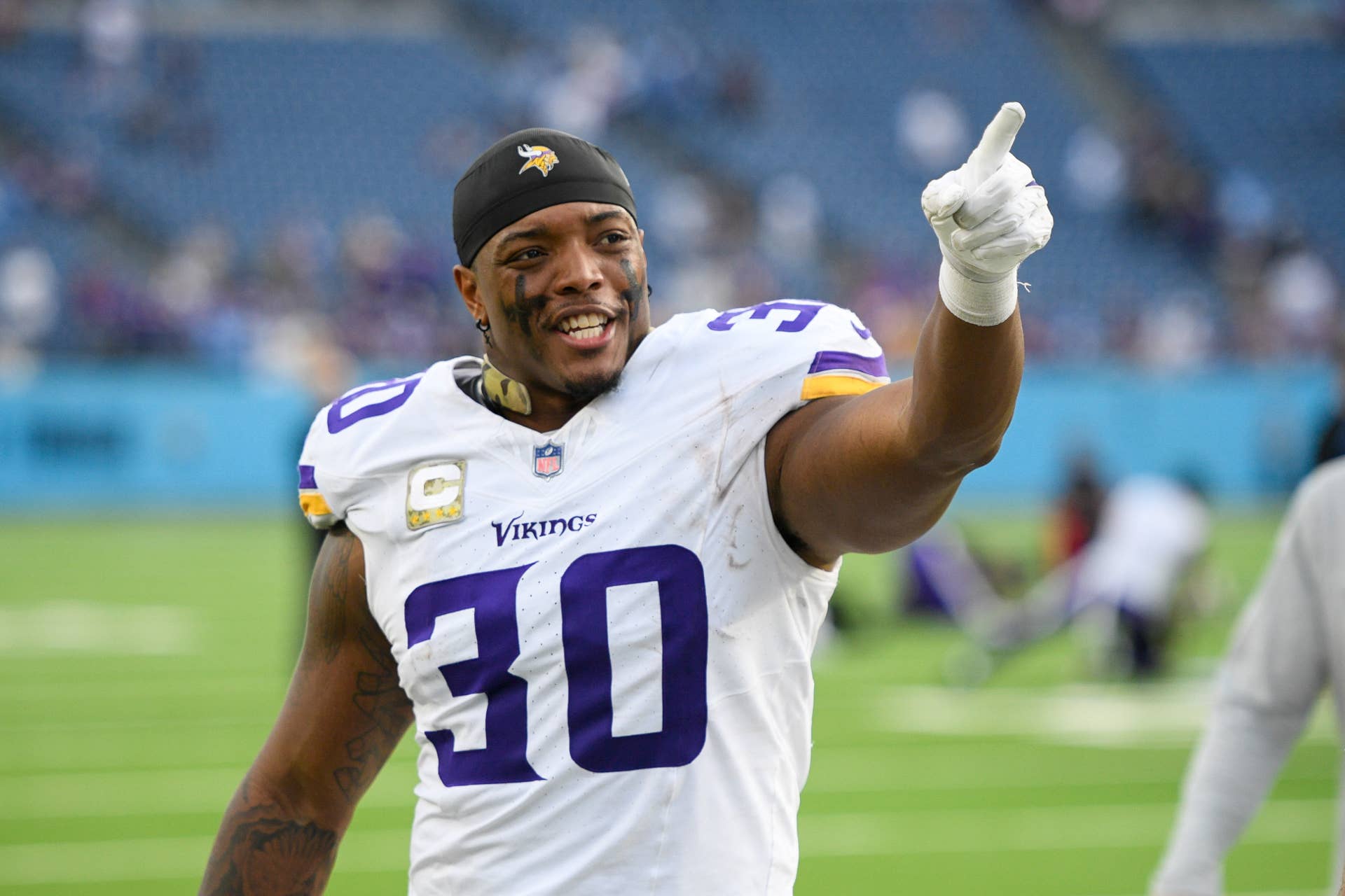 Minnesota Vikings fullback C.J. Ham named Walter Payton Man of the Year ...