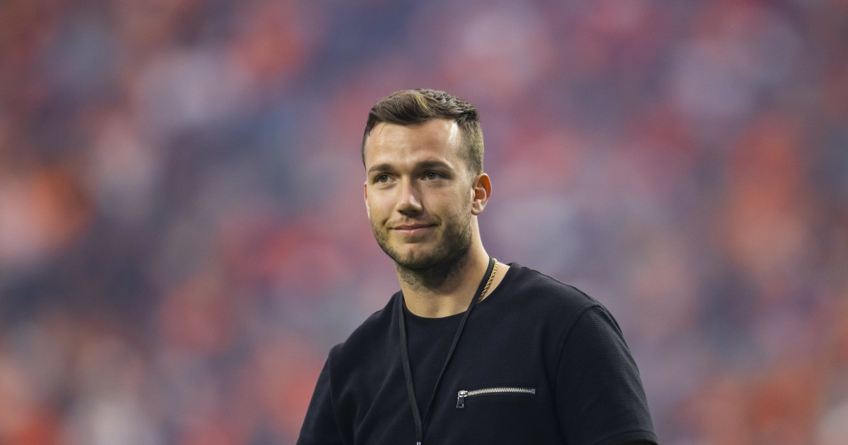 Former UCF Star Quarterback Lands New Coaching Job - Athlon Sports