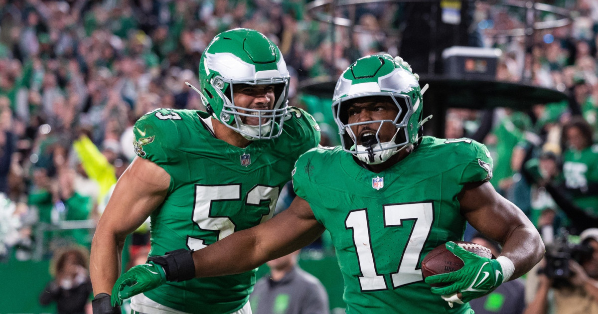 Nakobe Dean Circles Return Date as Eagles Defense Awaits Full Power Trio - Athlon Sports