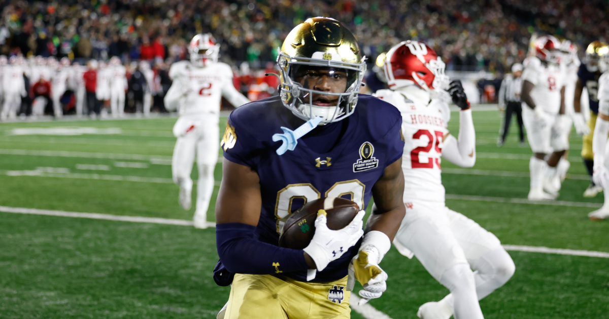 Notre Dame Receivers Jayden Thomas and Deion Colzie Enter The Transfer Portal - Athlon Sports