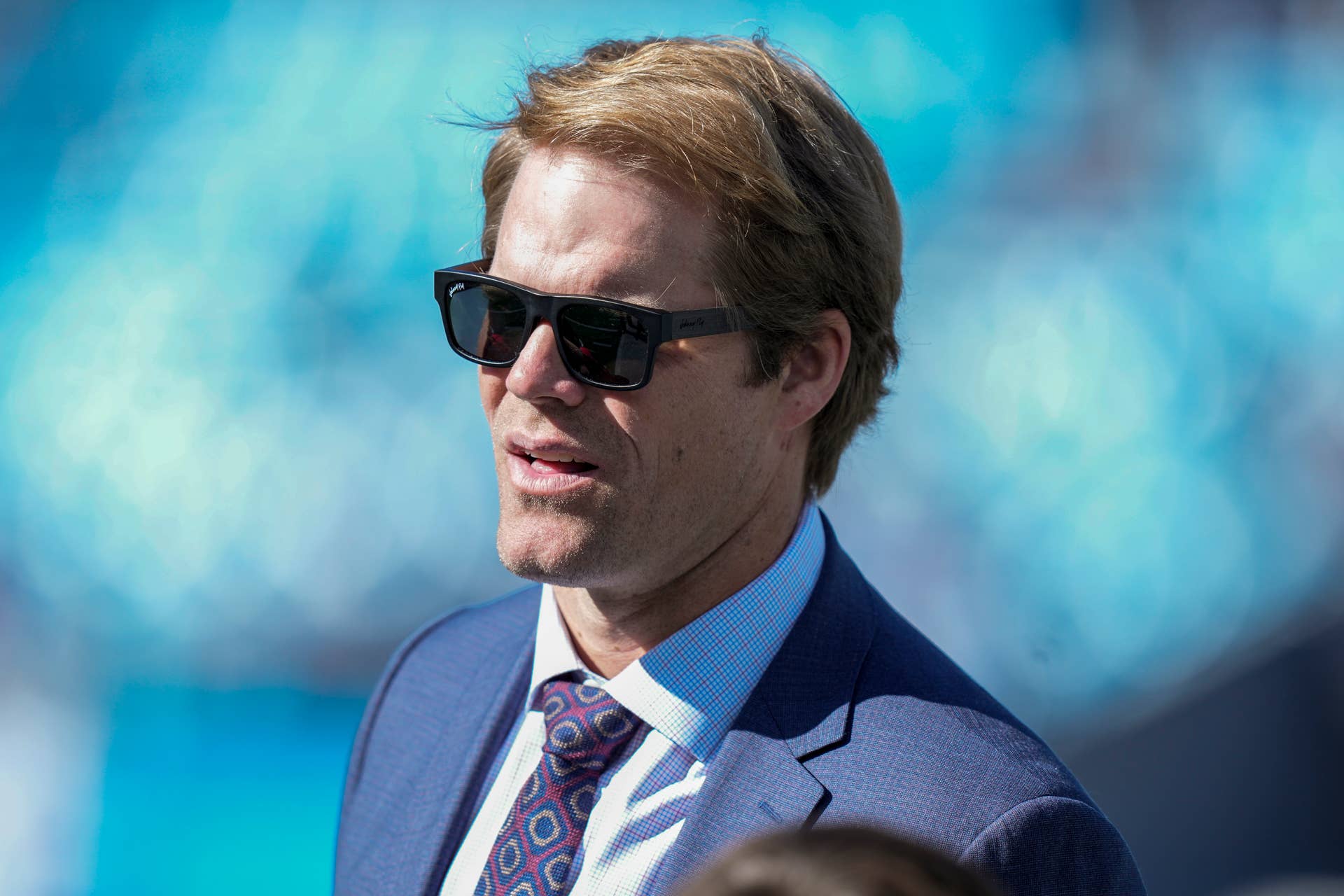 Greg Olsen Sends Strong Message on Raiders' TE Brock Bowers - Athlon Sports