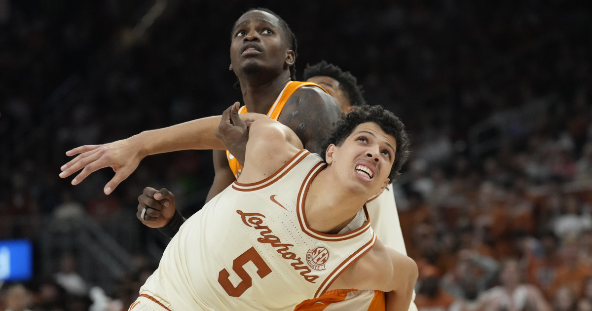 Texas MBB on Shaky Ground in Latest Bracket Updates - Athlon Sports