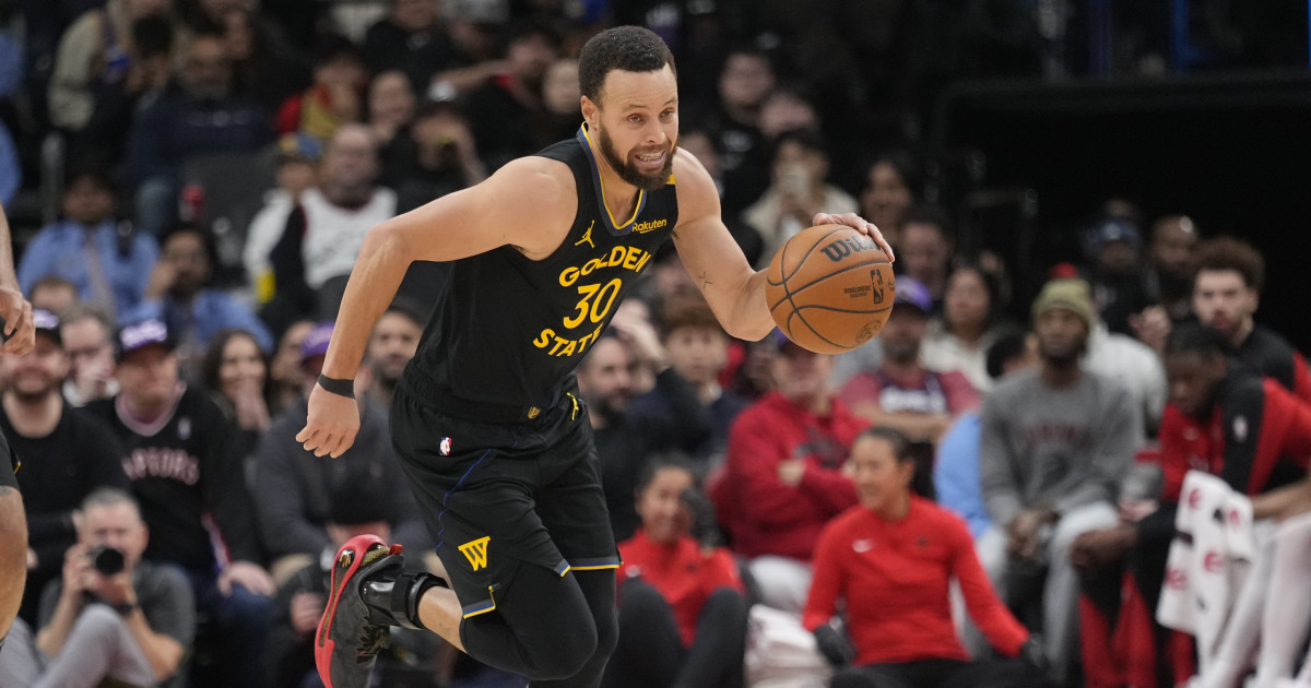 Steve Kerr Reveals Golden State Warriors Worries as Steph Curry Trade ...