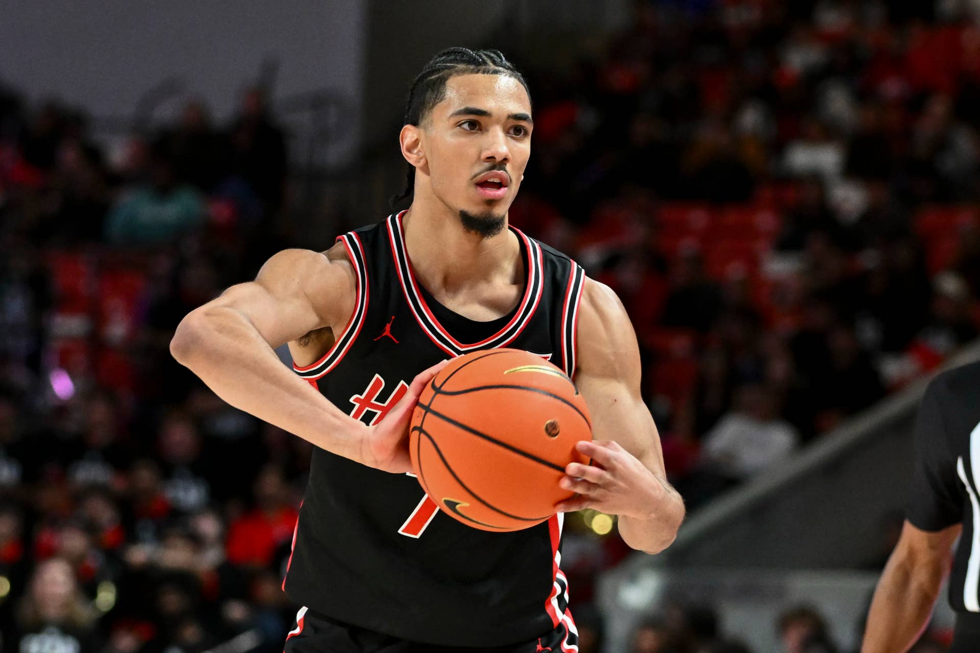Houston’s Milos Uzan Sends Strong Message to Teammate After Transfer ...