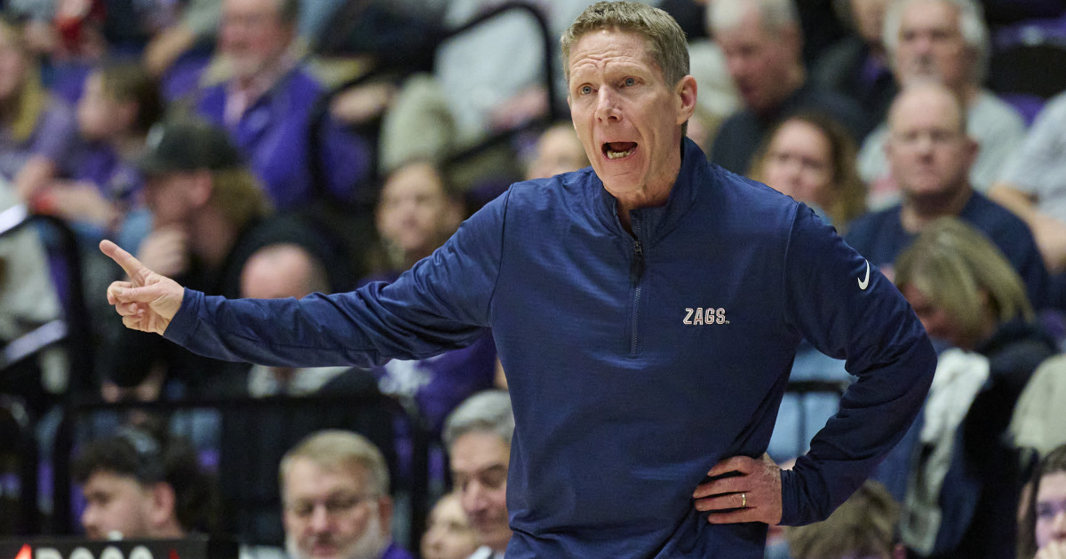 Gonzaga basketball coach Mark Few discusses Randy Bennett and Saint ...