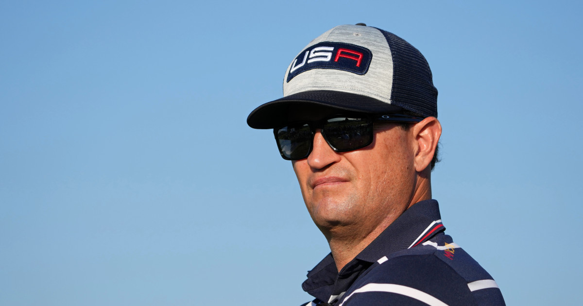 Caddies Should Never Yell at Fans - Athlon Sports