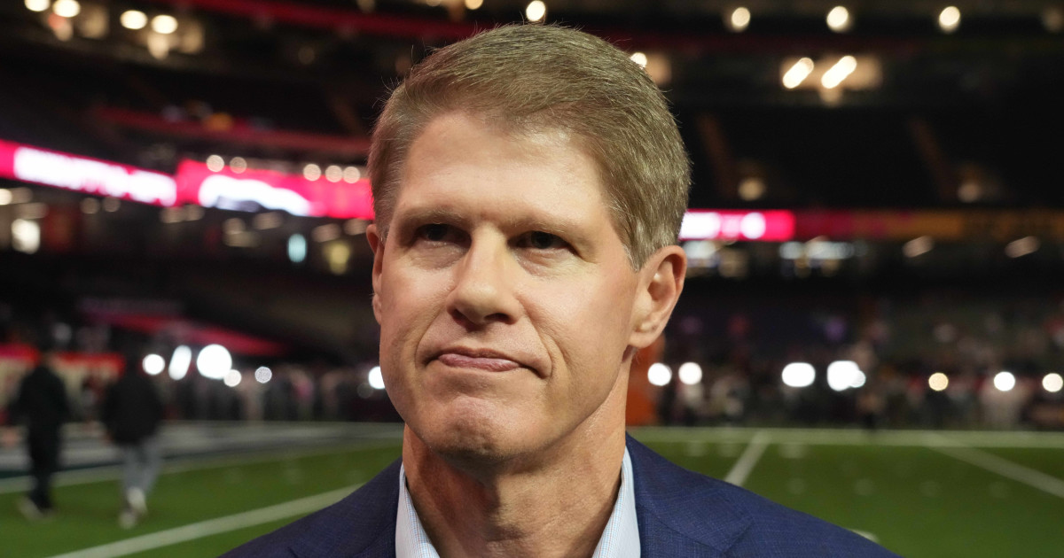 Chiefs Owner Reveals Head Coach For Next Season - Athlon Sports