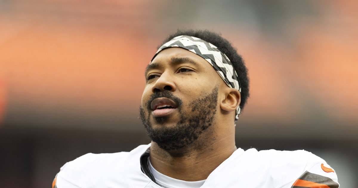 Browns DE Myles Garrett Sends Message to Dillon Gabriel Before Steelers ...