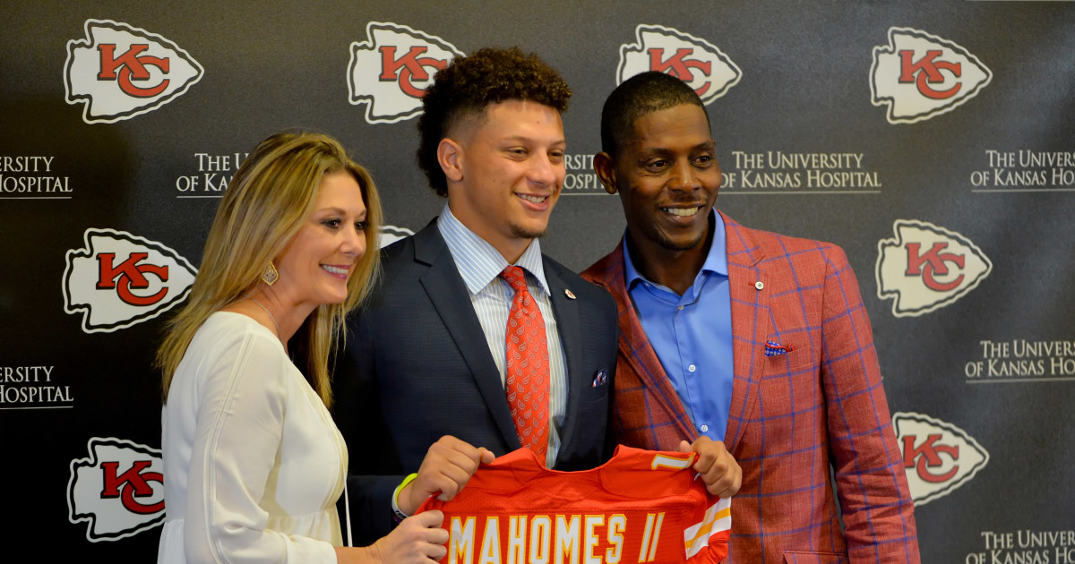 Kansas City Chiefs' Patrick Mahomes Family Attacked In NSFW Rant By Baseball 'Boxer' John Rocker ...