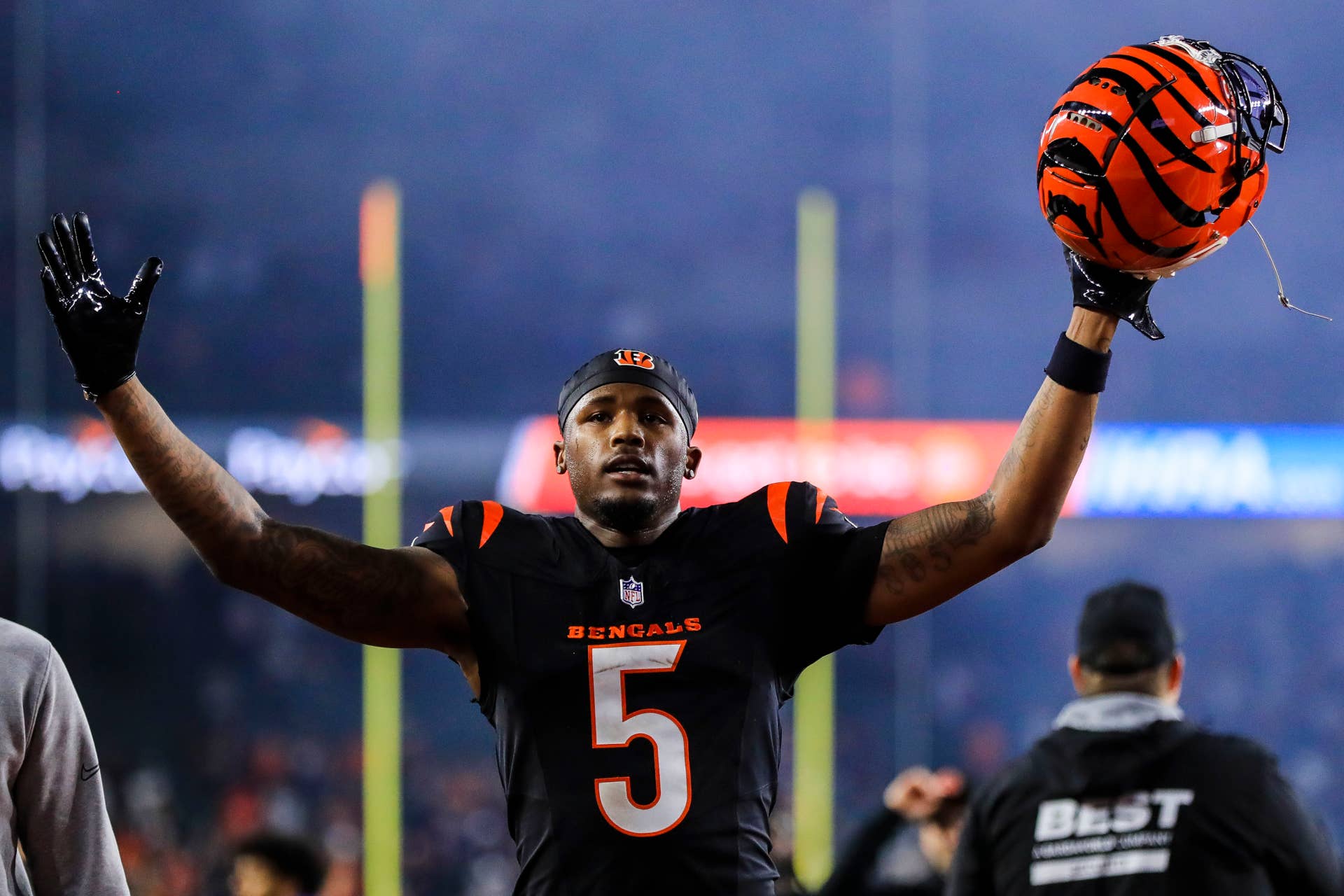 Dallas Cowboys Receiver Target Tee Higgins Gets Major Contract Update ...