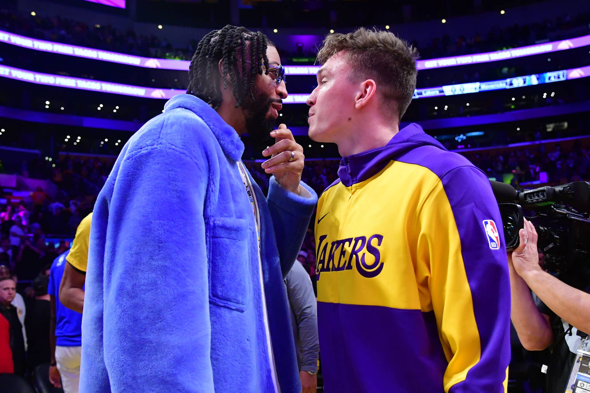 Dallas Mavericks' Anthony Davis Reveals Candid Opinions Following Match ...