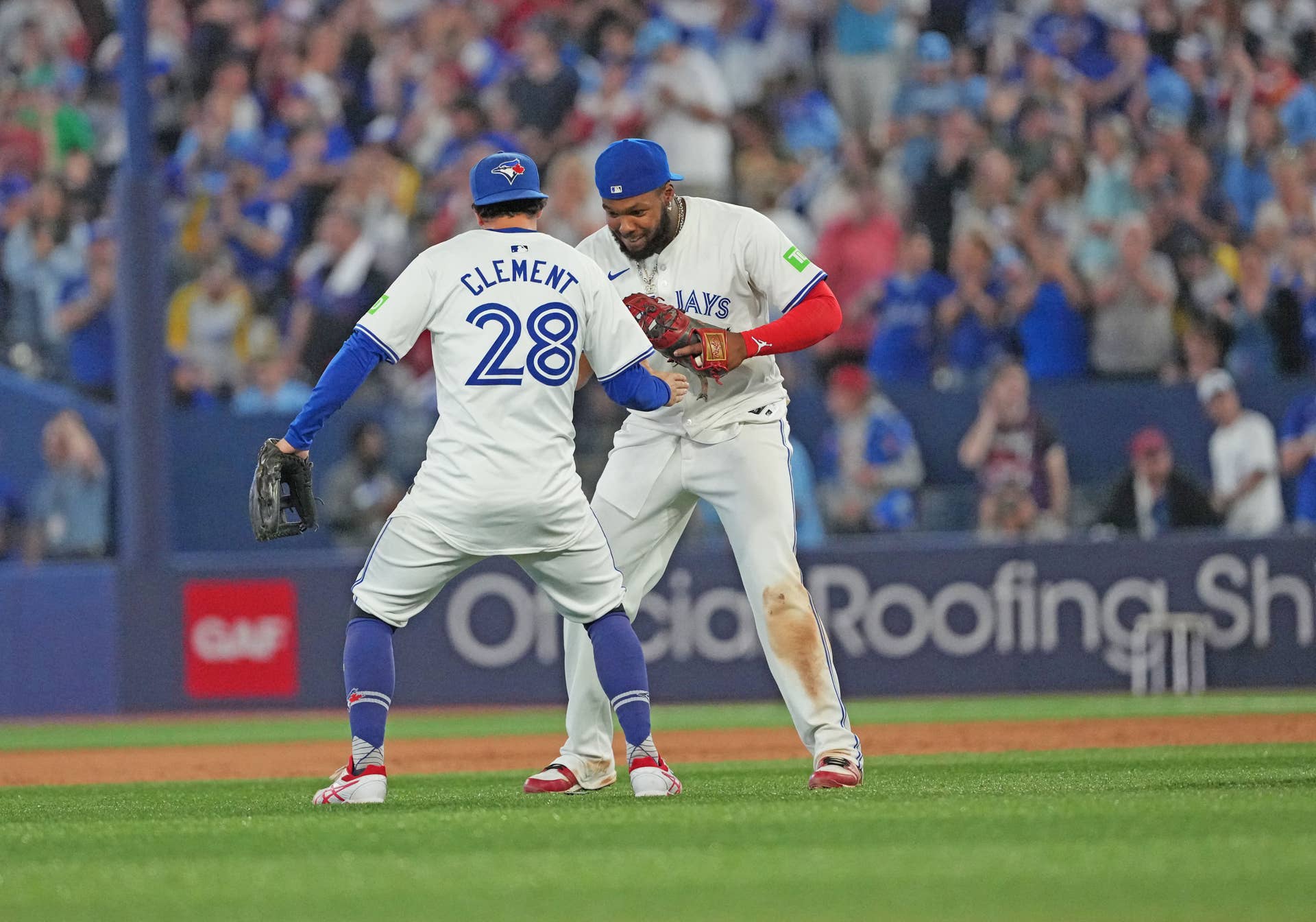 Congratulations Pouring in for Blue Jays Fan Favorite on Tuesday ...