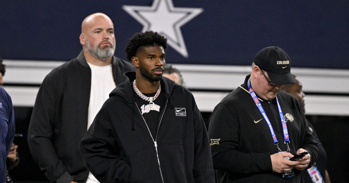 Dallas Cowboys Draft Dak Prescott Backup with Shocking Mock Pick ...