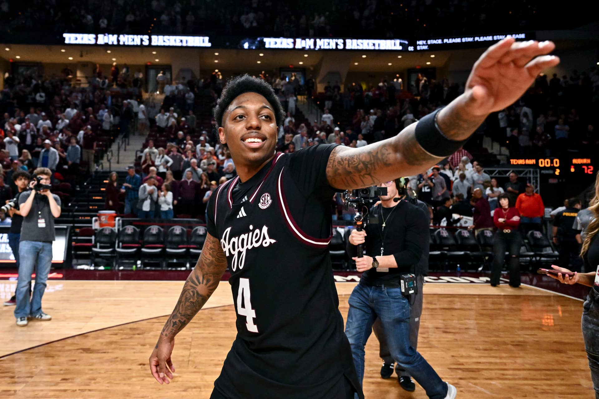 Texas A&M Star Wade Taylor IV Earns Major SEC Honor - Athlon Sports