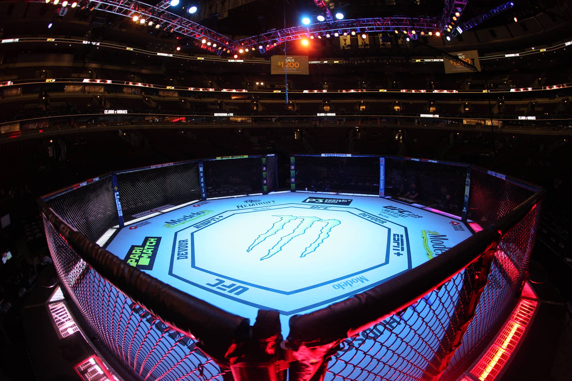 Former UFC Heavyweight Legend Set for Explosive Debut in New Promotion ...