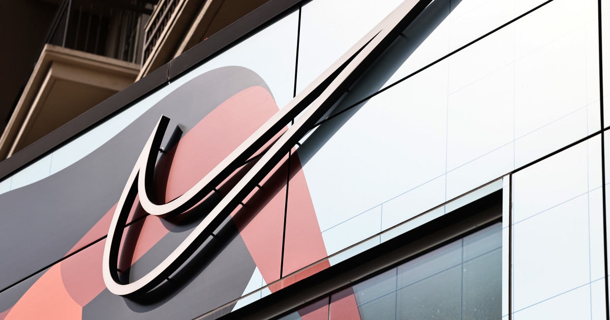 Nike Air Max Sneakers Drop to $49 — 51% Off a Popular Style - Athlon Sports