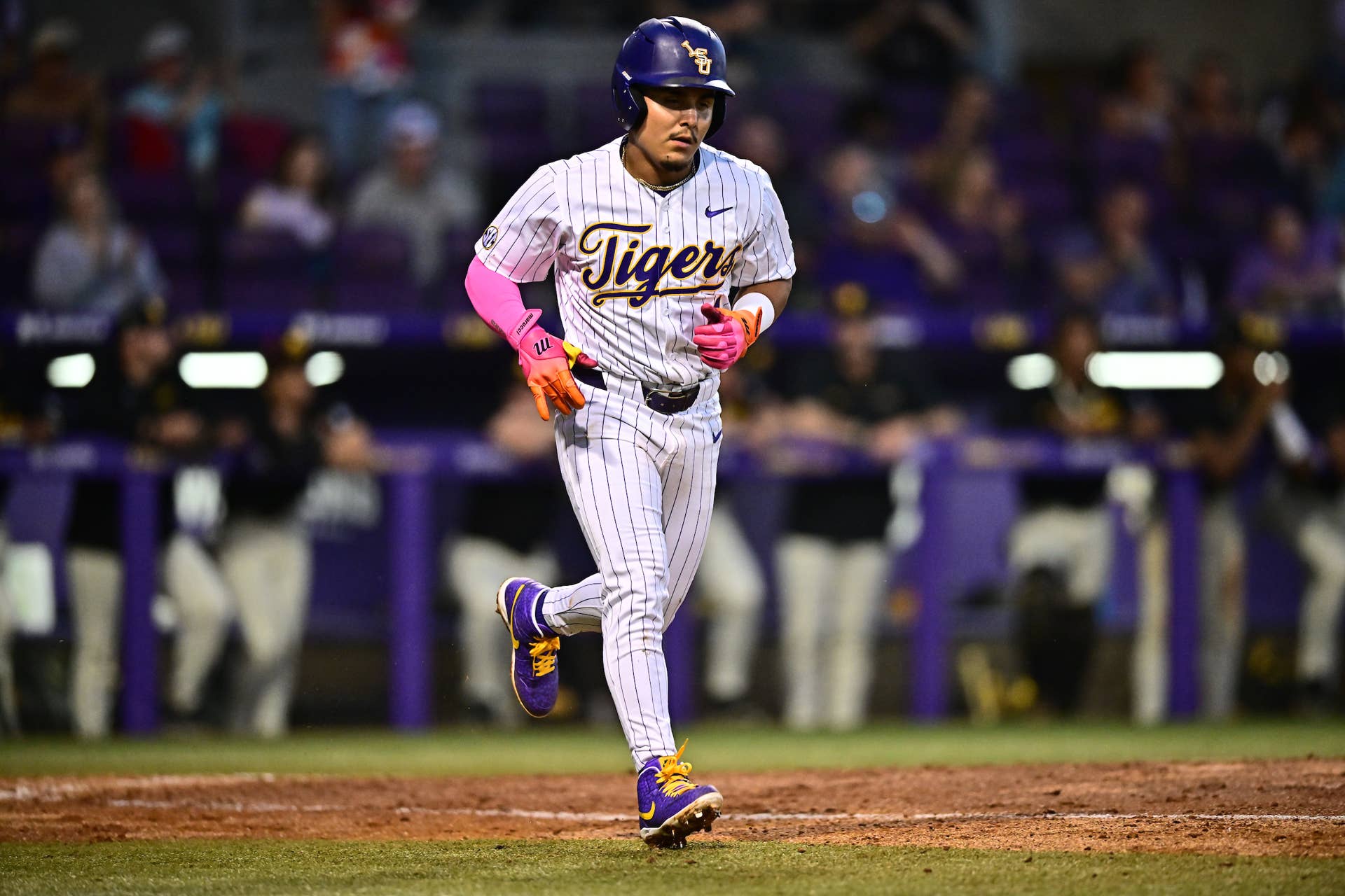 LSU Baseball Survives vs Missouri, 7-6 - Athlon Sports