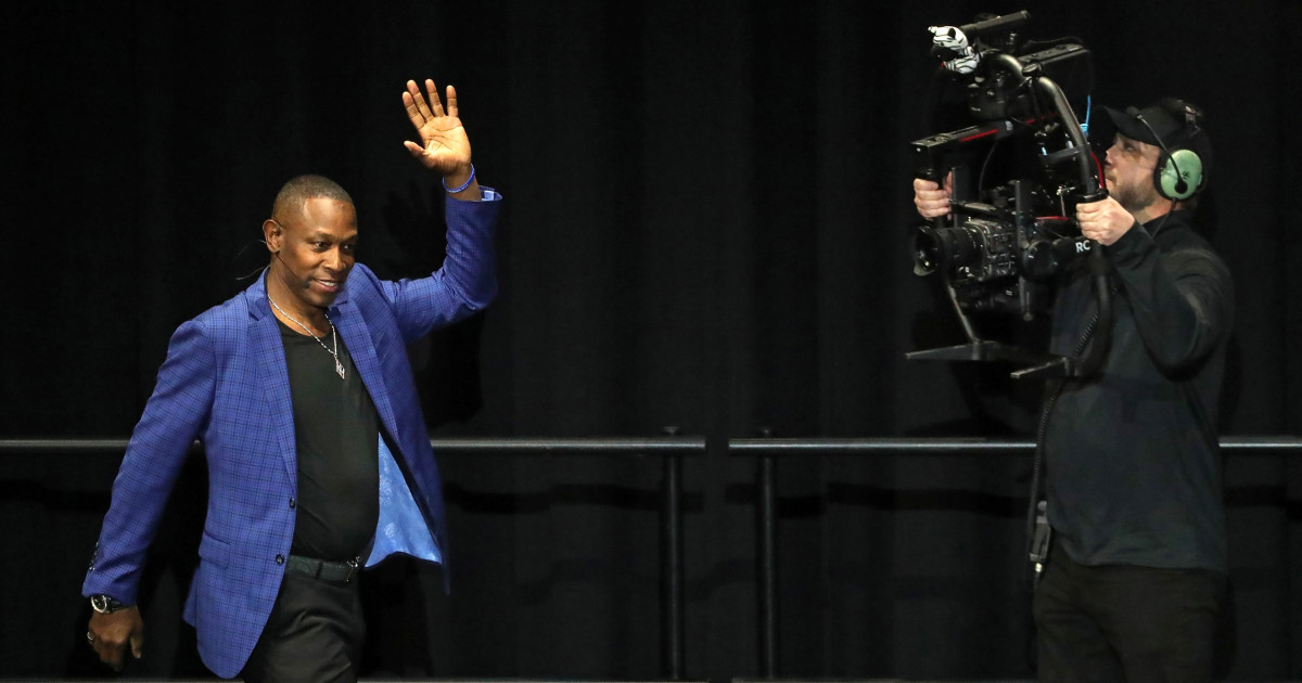 MLB Superstar Kenny Lofton Explains Relation to NBA's Kenneth Lofton Jr ...