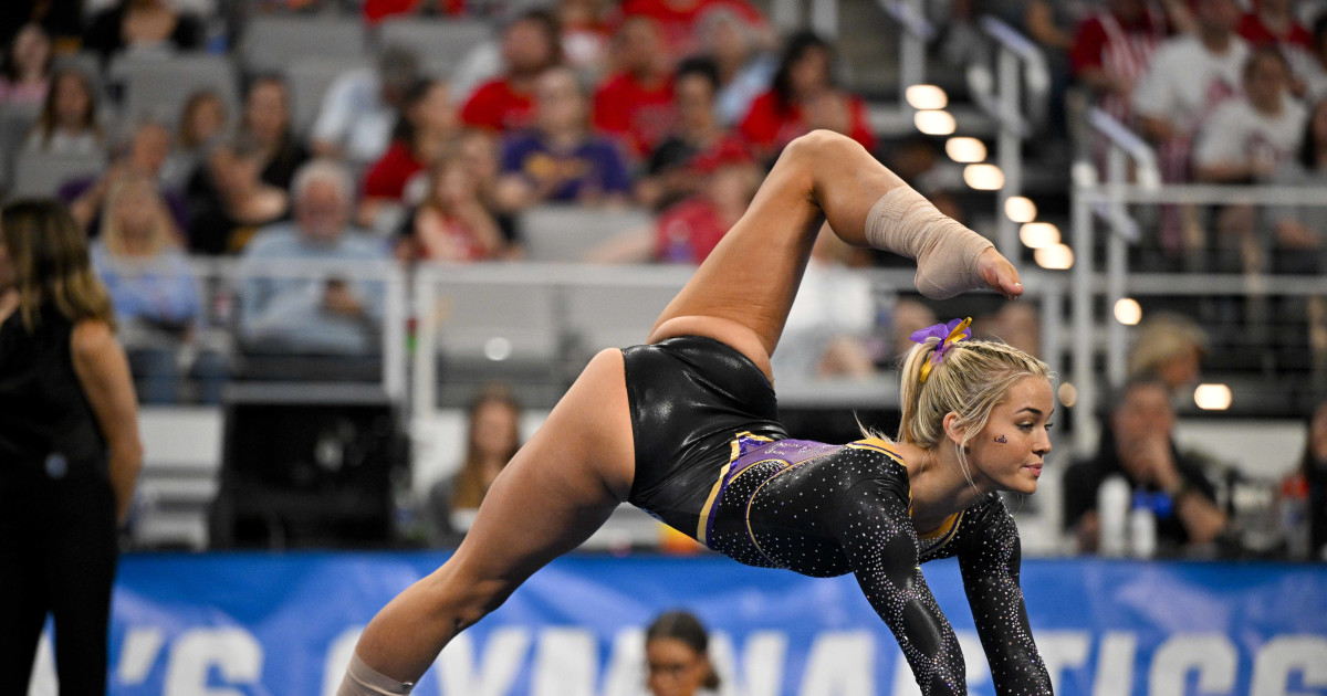 Livvy Dunne Shares Revealing Swimsuit Photos - Athlon Sports