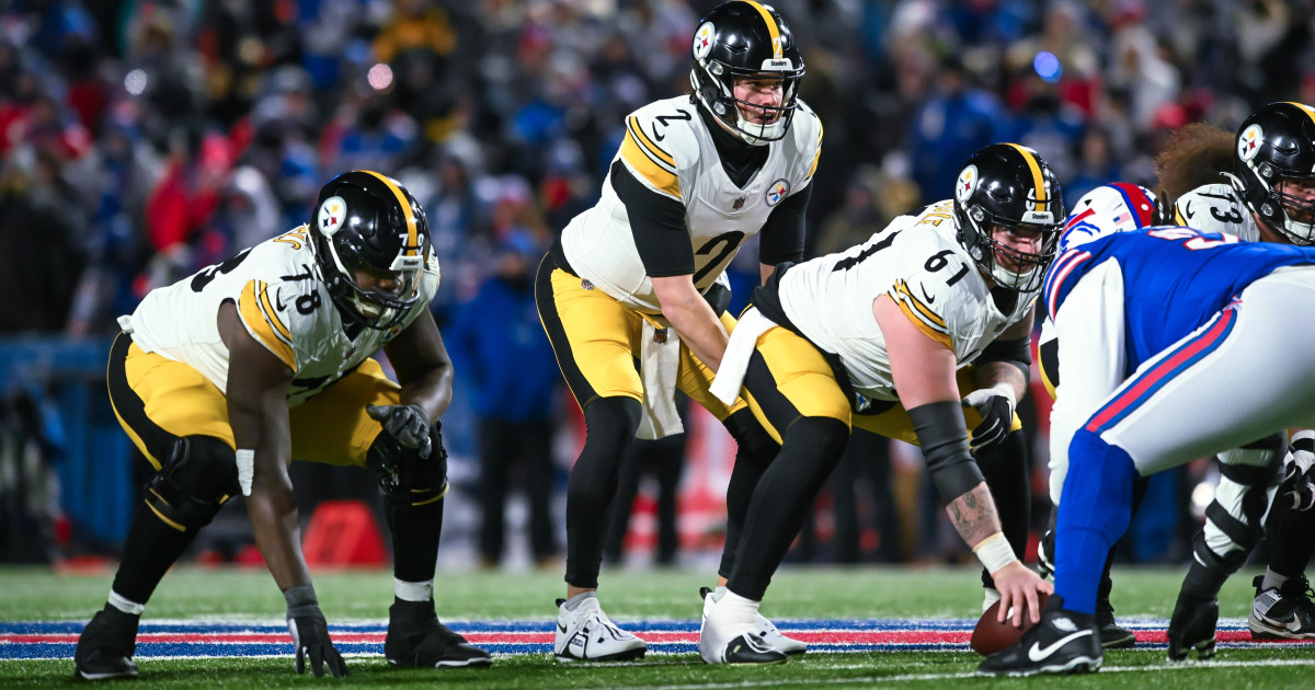 Pittsburgh Steelers Fans Stunned by Starting QB Reveal on Mason Rudolph ...