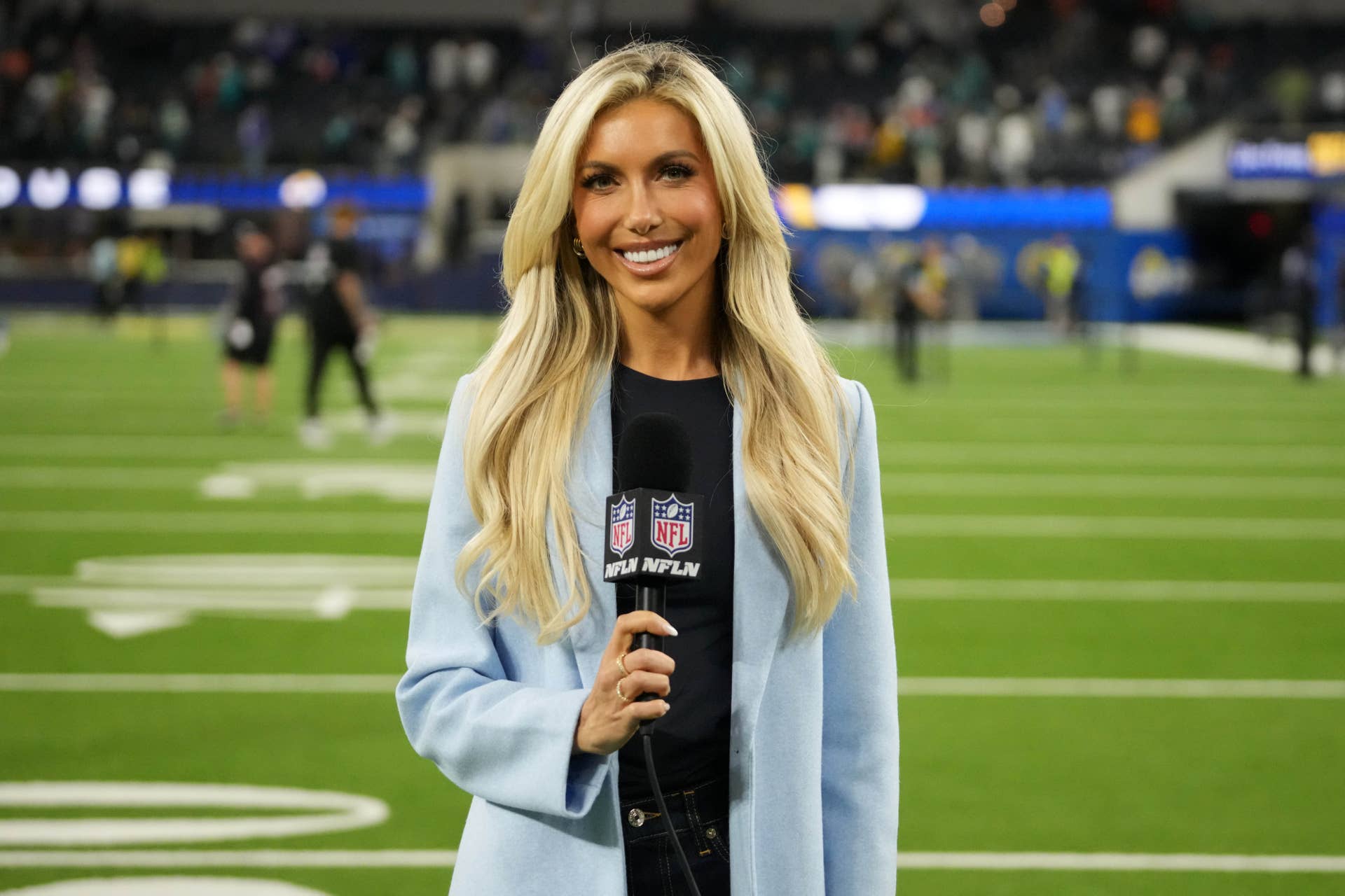 NFL Reporter Taylor Bisciotti Reacts to Russell Wilson's Giants Slogan ...