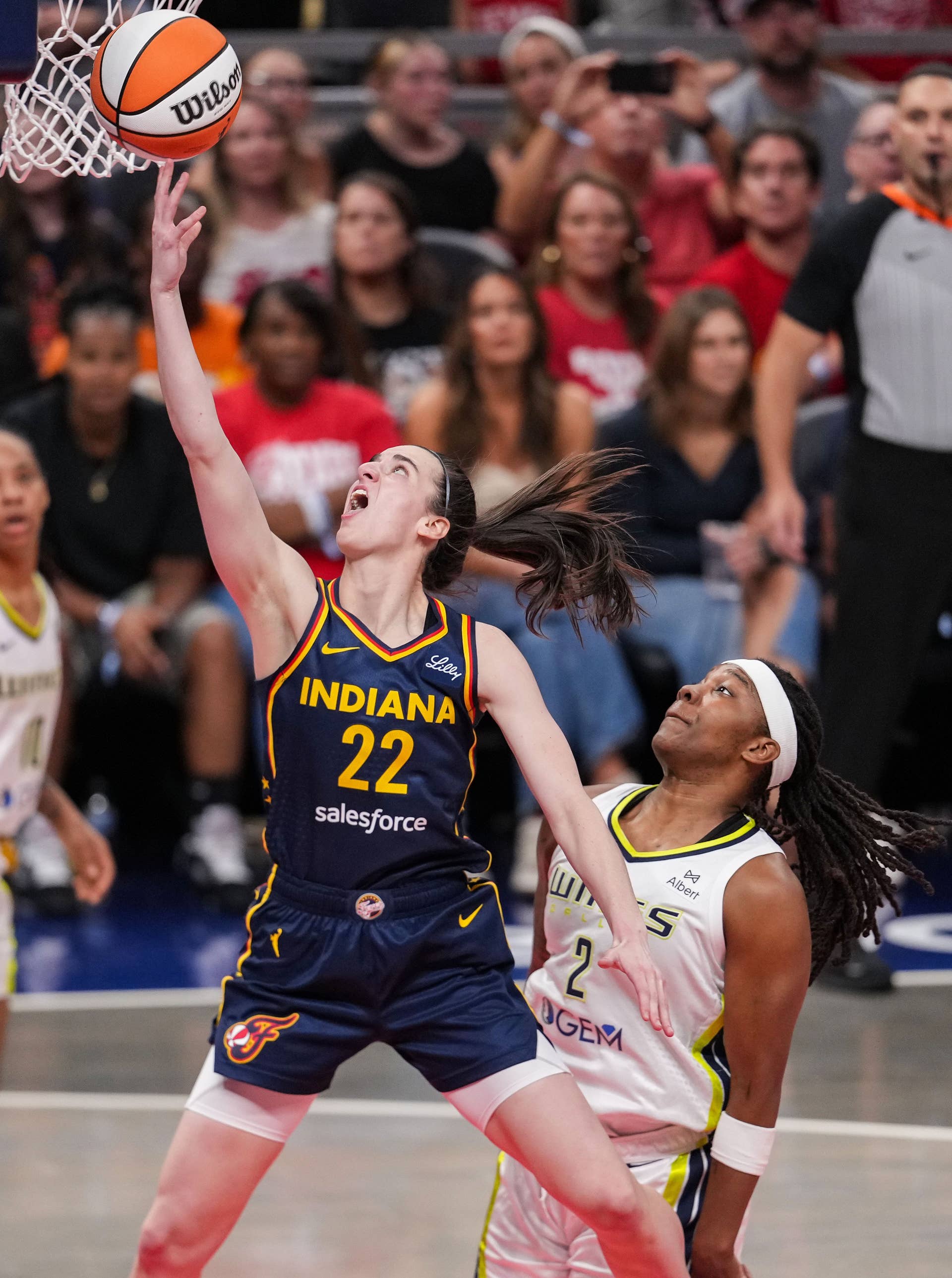 Caitlin Clark Sets New WNBA Record With Monster Performance vs. Wings ...