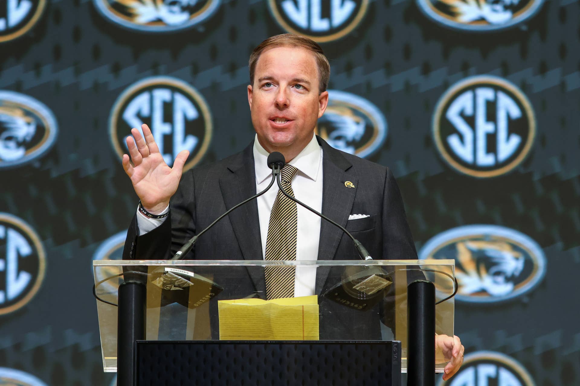 Mizzou Head Coach Eli Drinkwitz Pitches 30-Team College Football ...