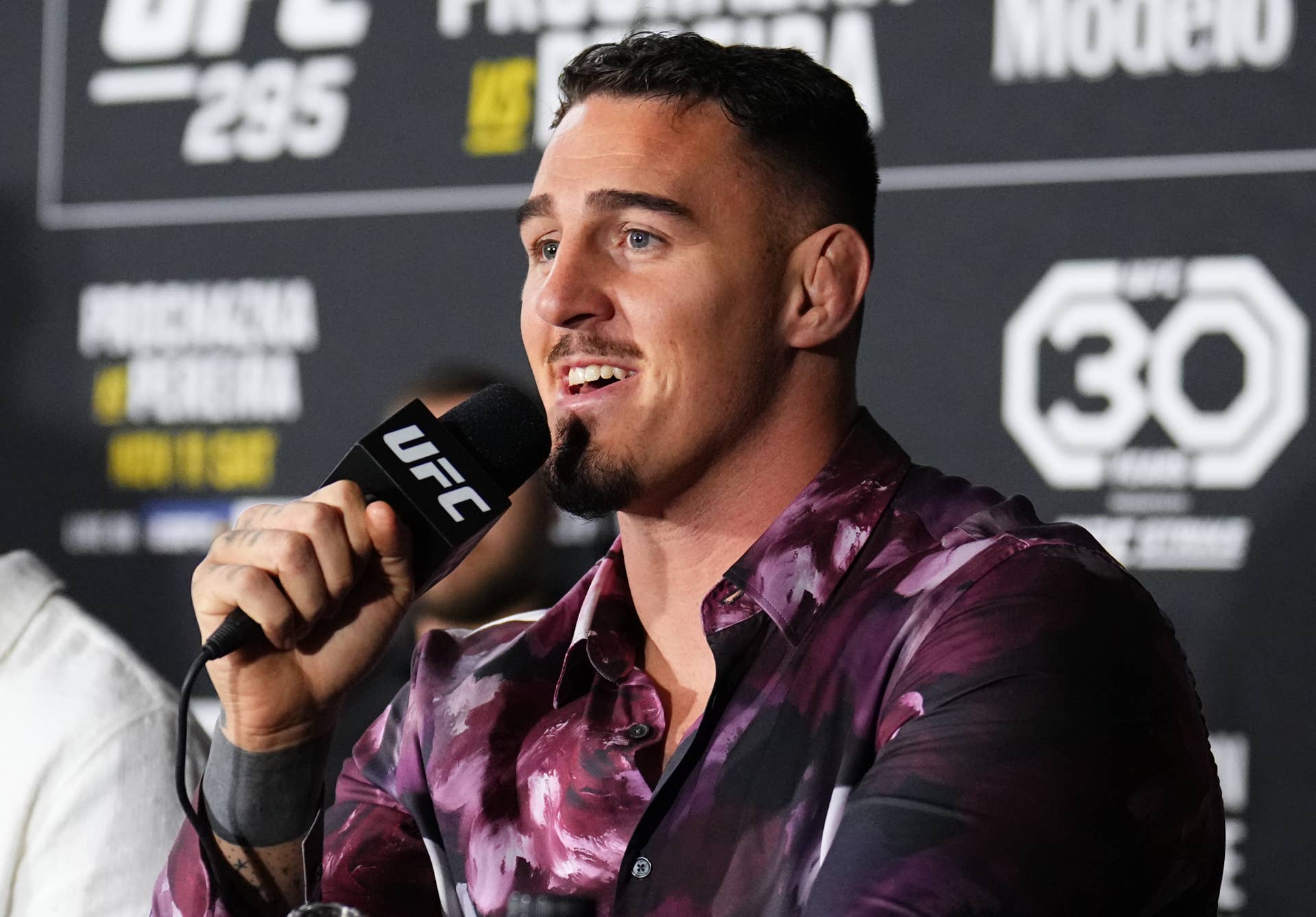 Tom Aspinall Shares Key Update on His Heavyweight Title Defense ...
